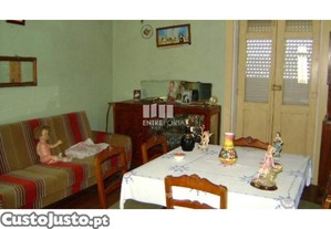 Casa Rústica T1 Marco De Canaveses | Terrenos e Quintas, à venda ...