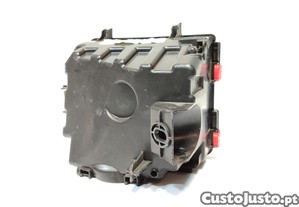 Suporte Caixa Fusiveis Peugeot 2008 Ii (u_) | Peças e acessórios carro ...