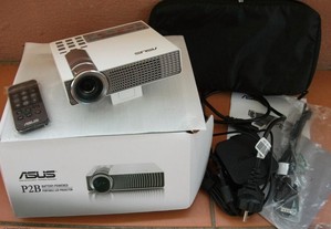 Projector Led Portátil Asus P2b (quase Novo) | TV, Áudio e Fotografia ...