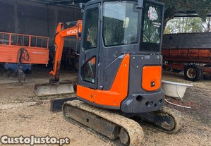 Mini Giratória Hitachi 33-u5 | Outros veículos, à venda | Bragança ...