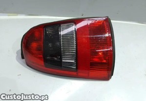 Farolim Stop Esq - Opel Vectra B Combi | Peças e acessórios carro, à ...