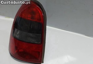 Farolim Stop Esq - Opel Vectra B Combi | Peças e acessórios carro, à ...