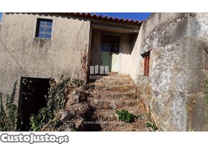 Casa Rústica T1 Ponte De Lima | Terrenos e Quintas, à venda | Viana do ...