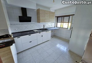 Apartamento T2 + 1 Duplex | Apartamentos, T2 à venda | Lisboa ...