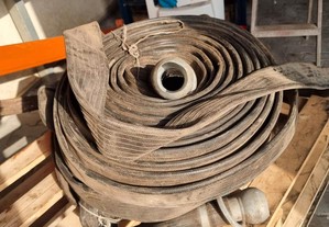 Mangueira De Rega Tubo Heliflex Usado | Alfaias agrícolas, à venda ...