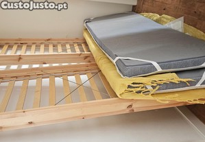 Cama Ikea Solteiro Dupla Ou Casal Em Pinho Com Colchão. | Móveis e ...