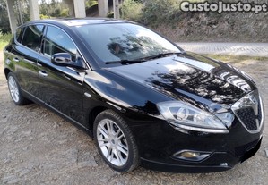 Lancia Delta 1.6 M-jet Oro 120cv - Duplo Teto Panorâmico - Nacional ...