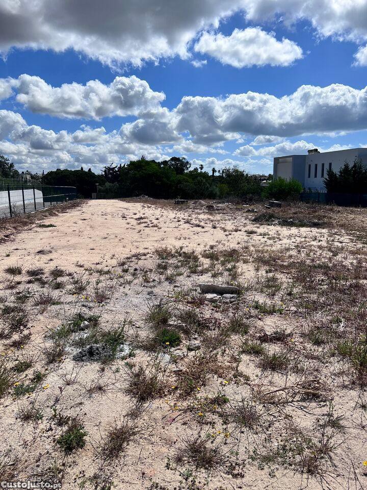 Terreno Urbano Com 2000m2 Vale De Milho Lagoa | Terrenos e Quintas, à ...