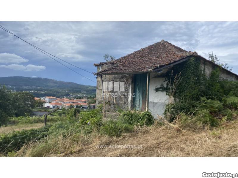 Casa Rústica T1 Marco De Canaveses | Terrenos e Quintas, à venda ...