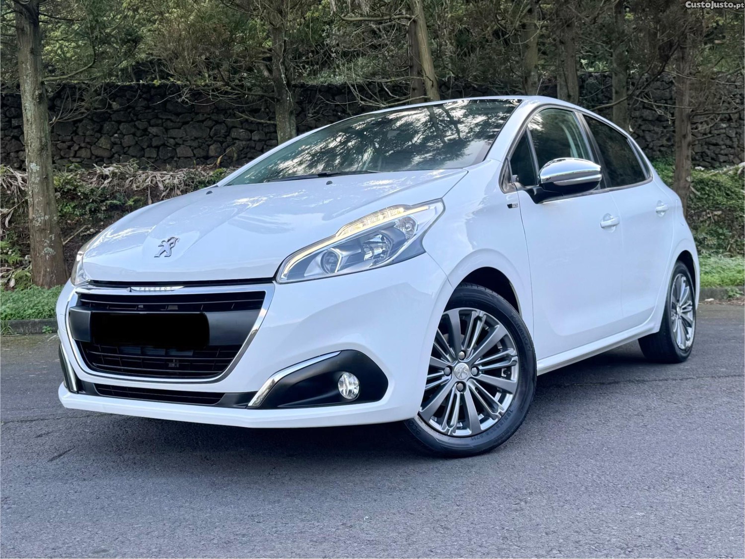Peugeot 208 Gasolina Allure C/novo Impecável Agosto/17 | Carros ...