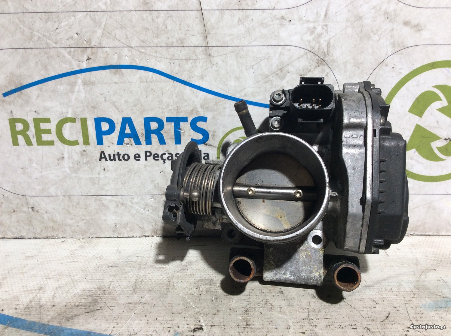 Corpo De Borboleta Audi A4 1.6i Ref. 058133063 | Peças e acessórios ...