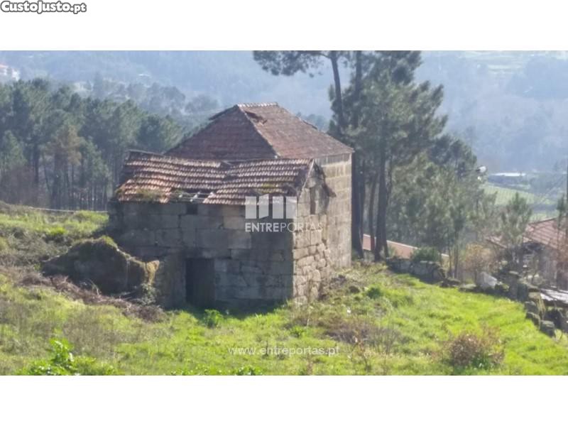 Casa Rústica T1 Marco De Canaveses | Terrenos e Quintas, à venda ...