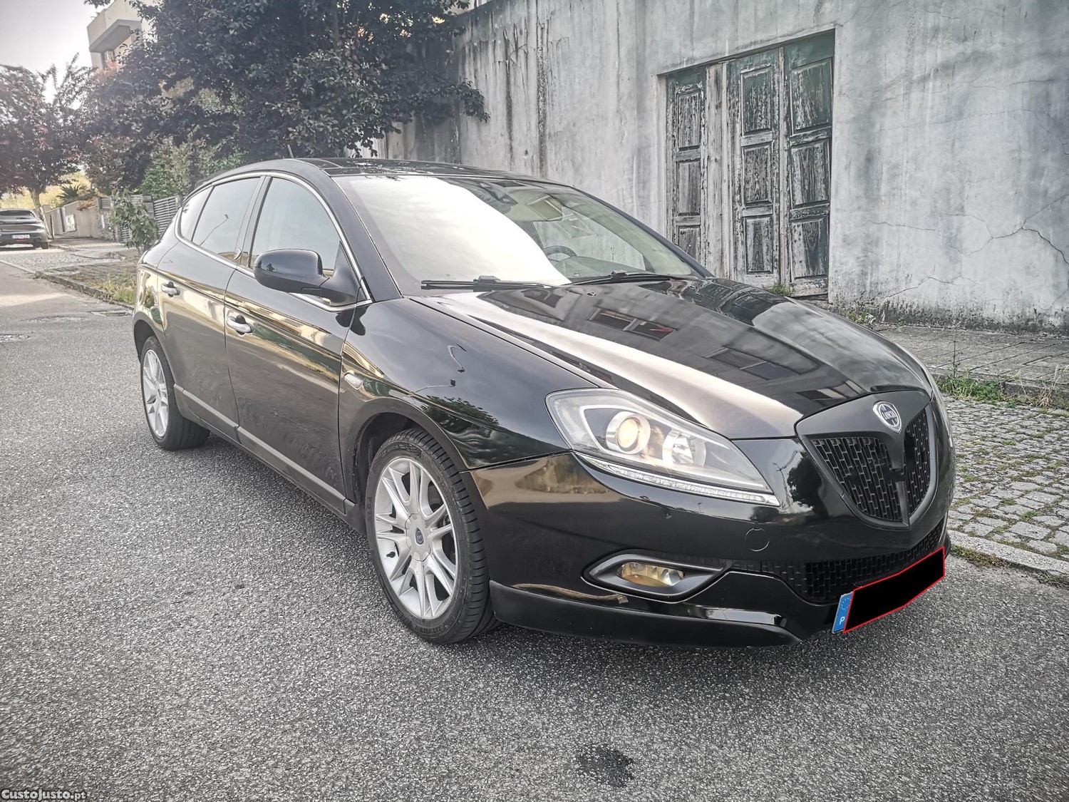 Lancia Delta 1.6 M-jet Oro 120cv - Duplo Teto Panorâmico - Nacional ...