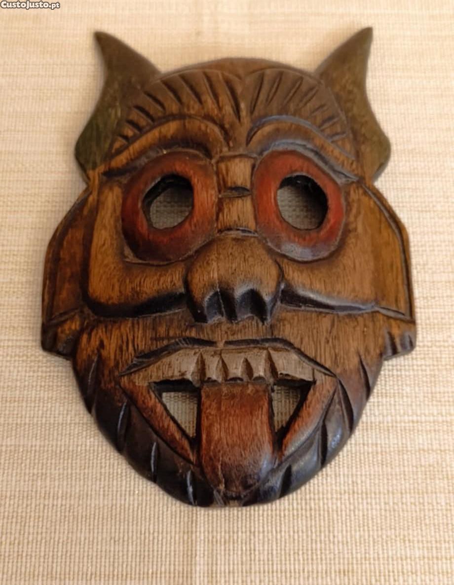 Máscara De Madeira - Nova | Móveis e Decoração, à venda | Porto ...