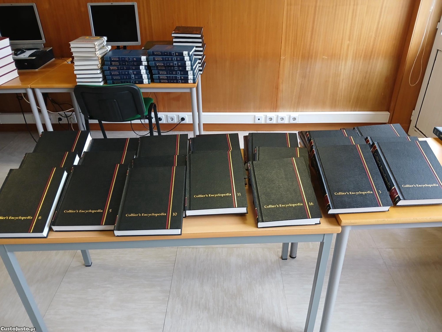 Magnífico Lote De Enciclopédias E Obras De Referência (ideal Decoração ...