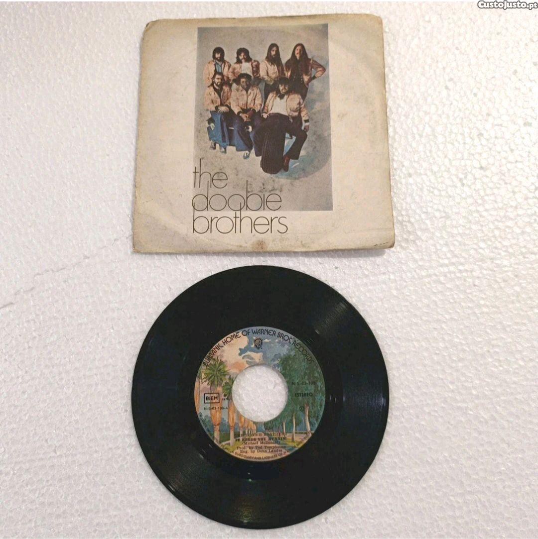 The Doobie Brothers It Keeps You Runnin' Disco Vinil Single 7" 45 Rpm ...
