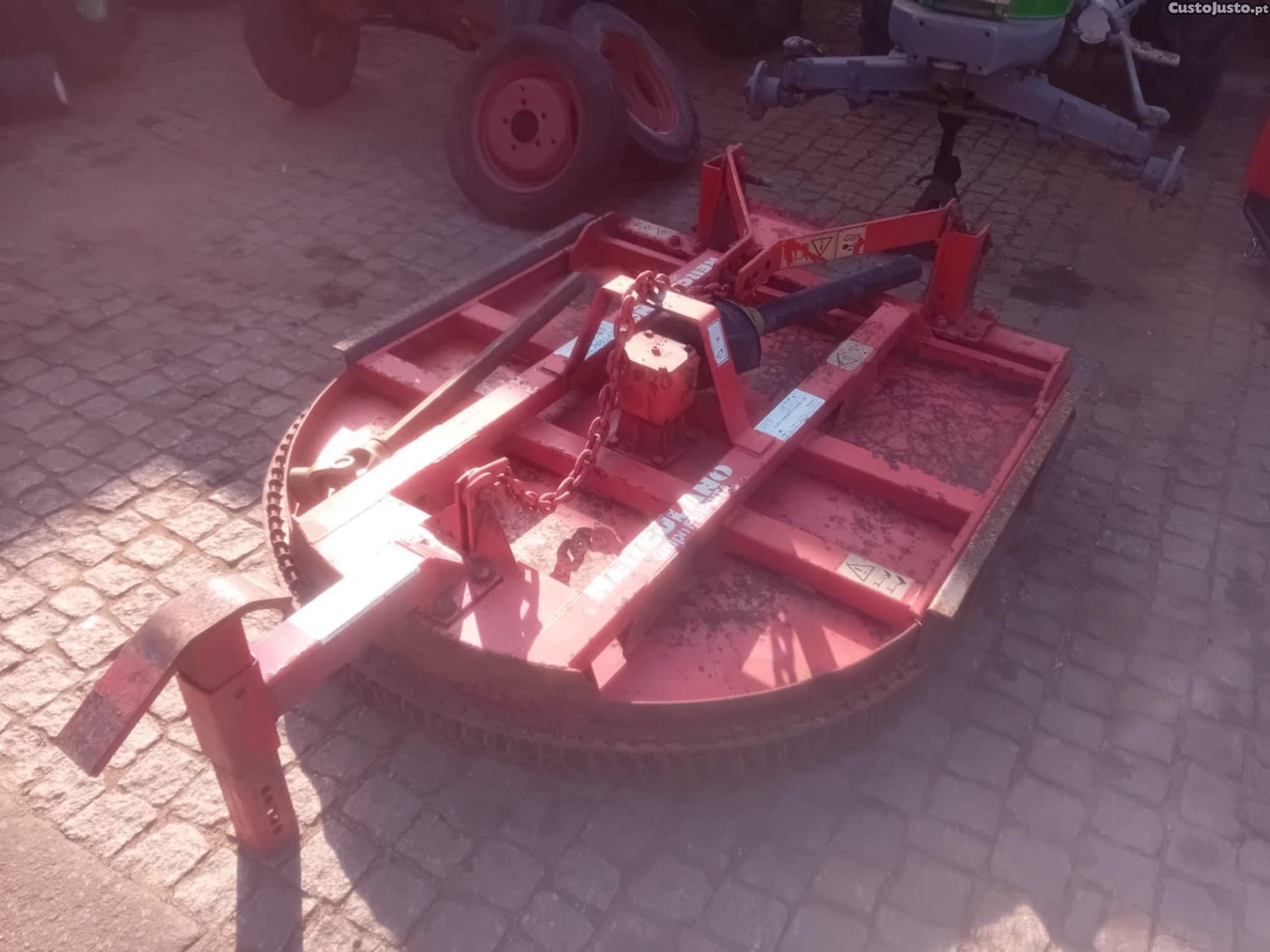 Corta Mato , Capinadeira De Correntes Herculano 1.30 De Corte - Usado ...